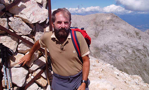 CÉSAR PÉREZ DE TUDELA, SOCIO DE HONOR DE APETEX – Real Asociación ...