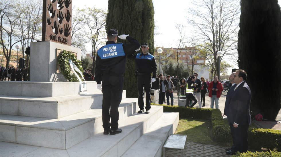 LEGANÉS HOMENAJEA AL GEO FALLECIDO EN EL ATENTADO DEL 3 DE ABRIL DE ...