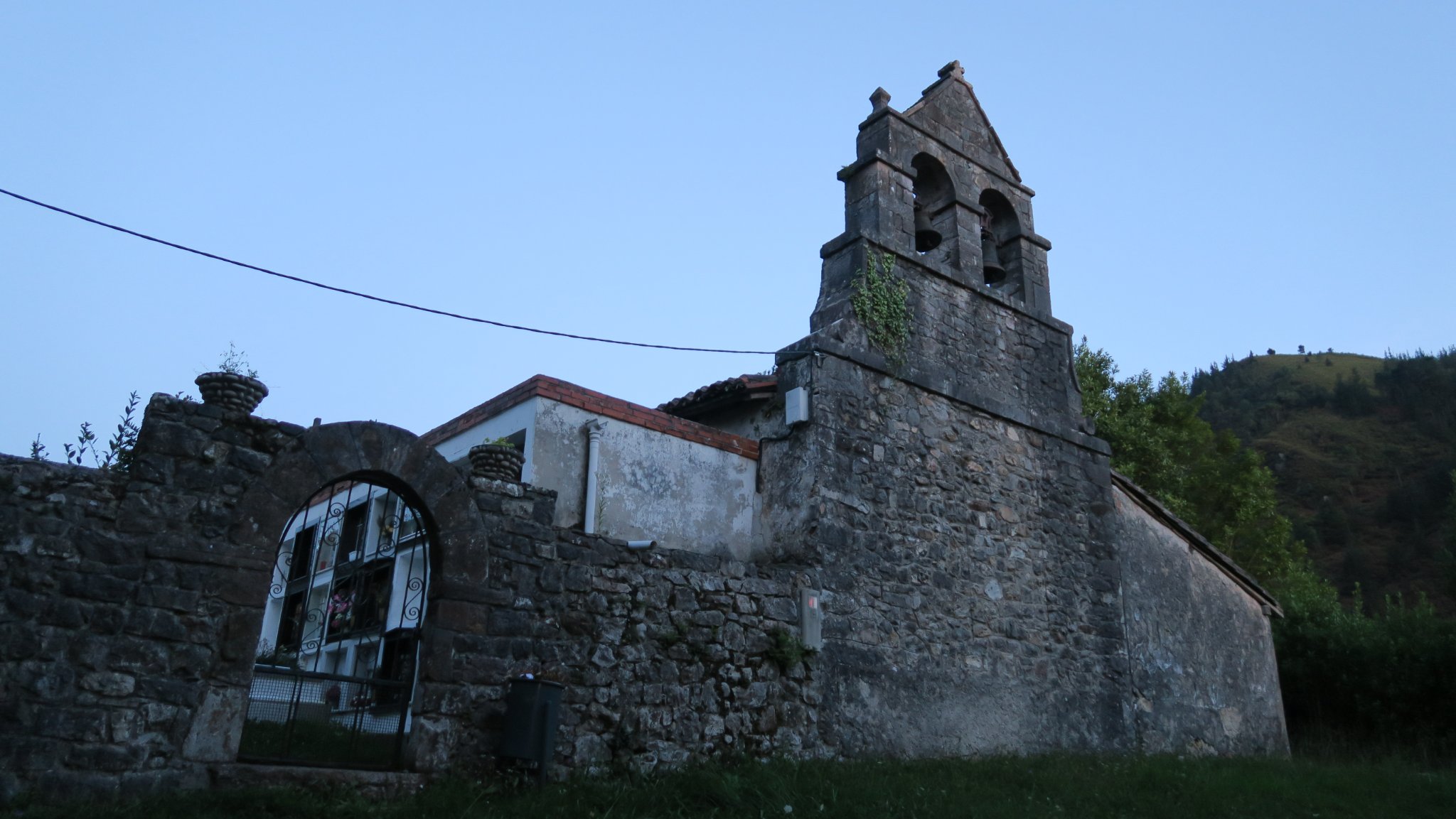 IMAFRONTE DE LA IGLESIA DE SAN PEDRO DE BODE. – Real Asociación ...