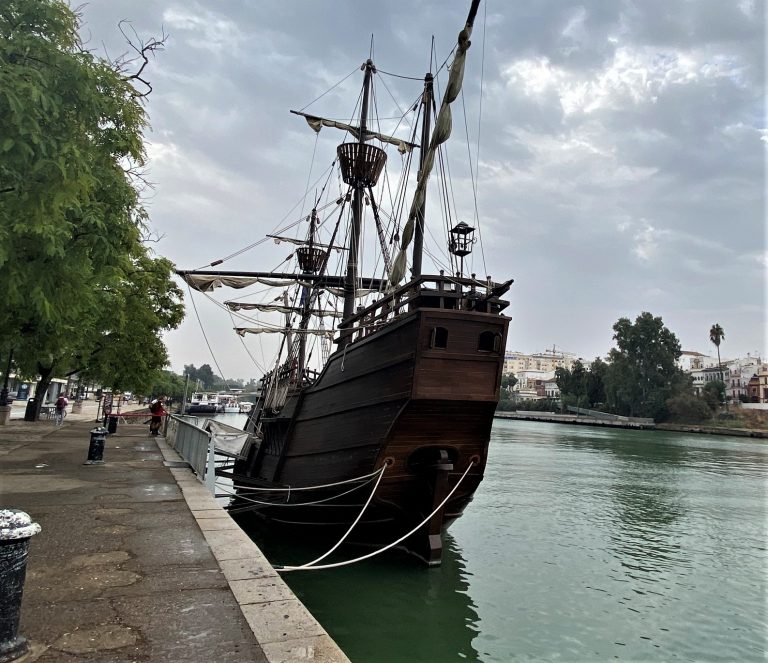 EL BARCO “VICTORIA” ANCLADO EN SEVILLA – Real Asociación Española de ...